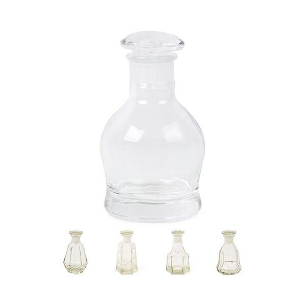 ＜商品詳細＞ブランド：廣田硝子（ひろたがらす）生産地：東京都サイズ：　亀甲：6.5cm×11cm 140ml　籠目：6.5cm×11.5cm 130ml　桜：6.5cm×11.5cm 100ml　菊紋：6.5cm×11cm 120ml　元祖...