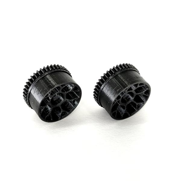 マイクロマウス競技、ロボトレース部門で優勝経験のある極東技術結社開発の完全オリジナルホイールです。ホイールとギヤが一体化しているため、軽量で高性能な駆動系を簡単に組むことができます。歯数とタイヤ幅が違う全４種類をラインナップしております。ロ...