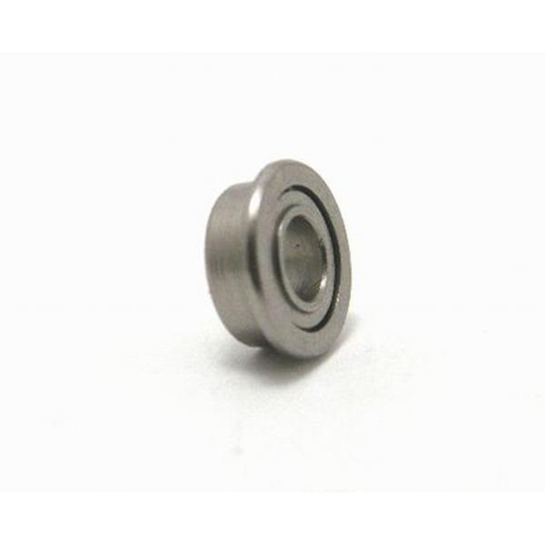 内径3mm 外径6mmのフランジ付きミニチュアボールベアリングです。海外製輸入商品です。