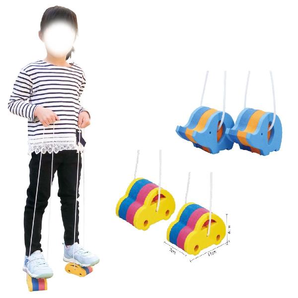 商品説明:安全なEVA製の車型ぽっくり！室内でも遊べる！裏面にも乗れます。商品仕様:■商品名: ソフトぽっくり ぱかぽこ 竹馬■型番:7335■サイズ:約110×７0×60mm、ひも:約1.3m■重量:70g■材質:EVA■セット内容:本体...