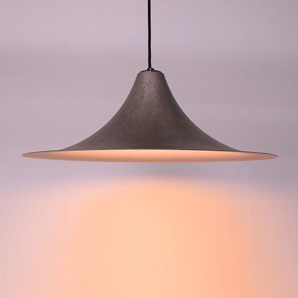 **サイズ（単位mm）**-  幅 600 奥行き 600 高さ 220 コード長さ 1000＊若干の誤差は御了承下さい。**主な素材**- スチール (サビ鉄風加工)**特記事項**- 送料無料- 受注生産品。注文から14営業日以内に発送...