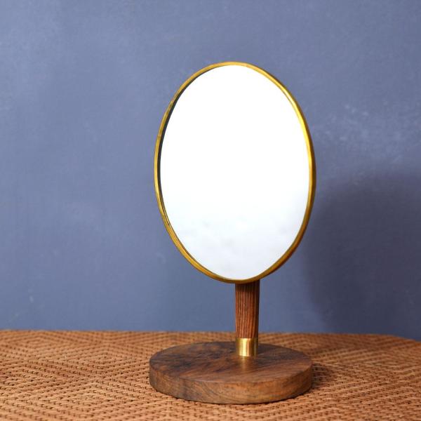 **サイズ（単位mm）**-  幅 120 奥行き 105 高さ 210＊若干の誤差は御了承下さい。**主な素材**- ブラス（真鍮）- シーシャムウッド**特記事項**- 送料無料- アンティーク仕上げの仕様上、写真と実際の商品とは色やデ...