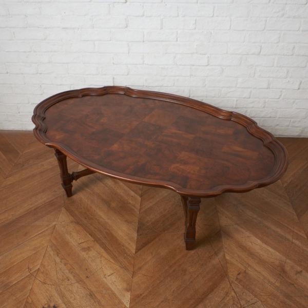 **サイズ（単位mm）**-  幅 1345 奥行き 815 高さ 415＊若干の誤差は御了承下さい。**主な素材**- マホガニー- グラフテッドウォールナット**特記事項**- 定価:694,100円(税込)- 天板に落とせない汚れがあ...