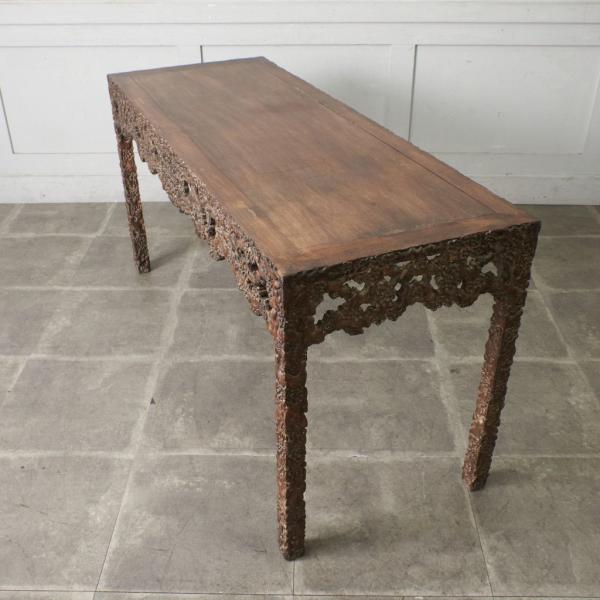 **サイズ（単位mm）**-  幅 1600 奥行き 600 高さ 790＊若干の誤差は御了承下さい。**主な素材**- 天然木**特記事項**- 天板全体に色ハゲ、隙間があります。- 1本の脚先にヒビがあります。- 商品コンディションは詳...