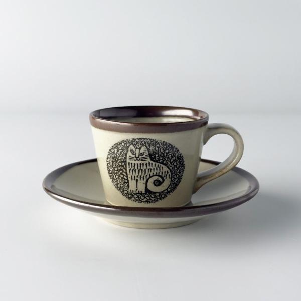 **サイズ（単位mm）**-  幅 150 奥行き 150 高さ 70＊若干の誤差は御了承下さい。**主な素材**- 陶器**特記事項**- ひとつひとつ手作りのため、個々にサイズや形状、色味、にじみ、濃淡などの個性差がございます。- 電子...