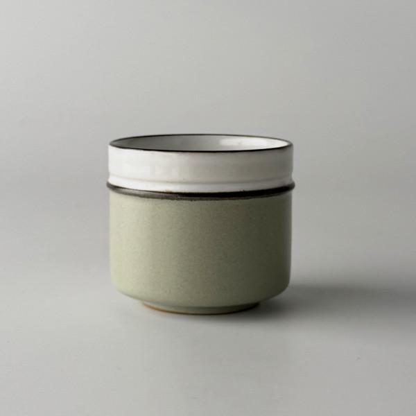 **サイズ（単位mm）**-  幅 77 奥行き 77 高さ 70＊若干の誤差は御了承下さい。**特記事項**- シュガーボウル1点の販売です。- 写真内のその他の備品は含まれません。- ユーズド品特有のスレ・小傷がありますが、ご使用上問題...