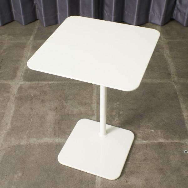 **サイズ（単位mm）**-  幅 390 奥行き 390 高さ 560＊若干の誤差は御了承下さい。**主な素材**- アルミ- スチール**特記事項**- **定価** 155,100円(税込)- 商品コンディションは詳細画像にて必ずご確...