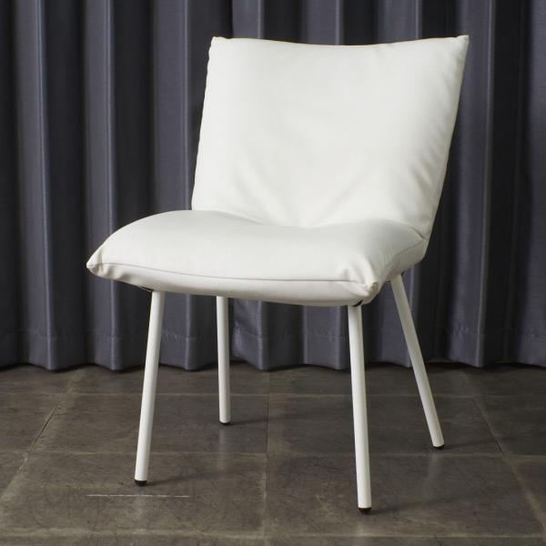 **サイズ（単位mm）**-  幅 540 奥行き 640 高さ 800 座高 460＊若干の誤差は御了承下さい。**主な素材**- 合成皮革- スチール**特記事項**- 定価:101,200円(税込)〜- 張り地ランクによって価格が異な...