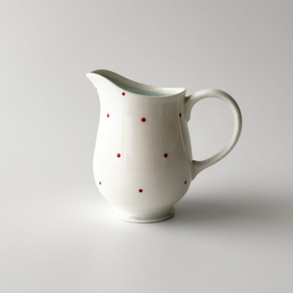 **サイズ（単位mm）**-  幅 90 奥行き 55 高さ 85＊若干の誤差は御了承下さい。**主な素材**- 陶器**特記事項**- ミルクジャグ1点の販売です。- 写真内のその他の備品は含まれません。- ユーズド品特有のスレ・小傷があ...