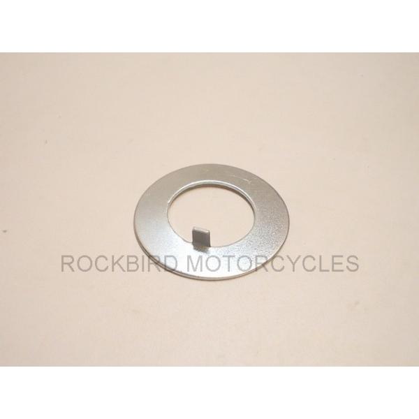 オールド TRIUMPH オルタネーター ロックワッシャ / ナットのゆるみどめワッシャ新品です。本来はトライアンフのオルタネーターローターのロックワッシャですが寸法が合えば他車両にもどうぞ。