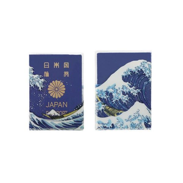 ５年用パスポートに対応するAOFUJI パスポートカバー。ギフトにも最適なパッケージ。design by Eri Tsunoda.サイズ：W18×H12.5cm素材；pvc生産国：中国