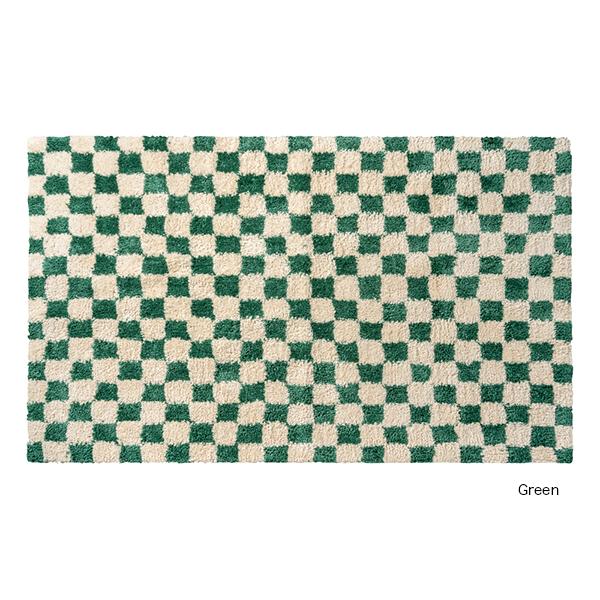 程よく不揃いなシンプルチェックがヴィンテージの手織り製法を思わせるチェッカーラグ。肌触りも柔らかく厚みがある為、適度な弾力が特徴で、お手入れや管理がしやすいように現代素材で伝統的な手織りラグを再現。撚（よ）られたパイルが、モロッコ手織りラグ...