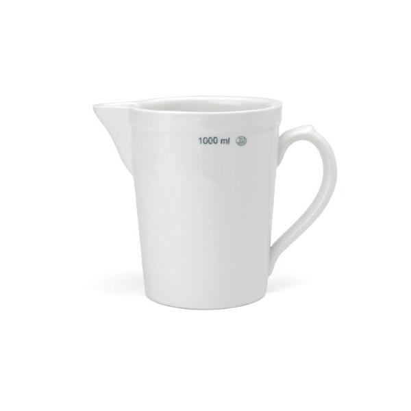 磁器製のシルエットが美しいメジャーカップ。安定感もあるのでキッチンツールスタンドにとしてもおすすめ。サイズ：φ12.7×H16cm素材：セラミック生産国：チェコ※直火・オーブン・IH 使用不可※本製品は製造工程上、サイズや色のばらつき、釉薬...
