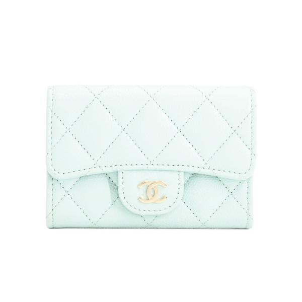 取扱い店舗：ロデオドライブ新宿歌舞伎町店/TEL:03-6825-1740管理番号：6231854商品ランク：中古SA品ブランド名：シャネルCHANEL商品名：クラシックフラップカードケース型番：AP4096商品区分：カードケースカラー:ラ...