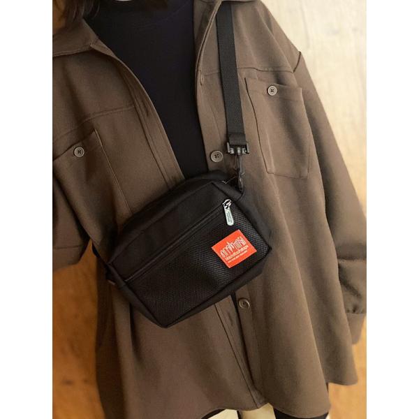 Manhattan Portage Sprinter Bagマンハッタンポーテージ Sprinter バッグ【CORDURA(コーデュラ)】耐久性を重要視する高性能の用具やアパレルメーカーに選ばれてきました。実際にCORDURA(コーデュラ...