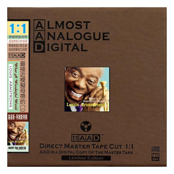 サッチモの愛称で知られ世界中から愛されている往年のジャズ・ミュージシャン、ルイ・アームストロング。タイトルにもなっている大ヒット曲「この素晴らしき世界」をはじめ「セント・ジェームス病院」「誰も知らない私の悩み」「トップ・ハット,ホワイト・ア...