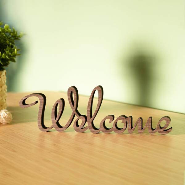 フォント1サイズ：約横300×縦72mmフォント2サイズ：約横300×縦92mm素材：MDF材、厚さ：約15mmお買い上げ際の注意点：※裏面は両面テープなど何もついていない状態です。レーザー加工で作られていますので側面はカット面がこげ茶色に...