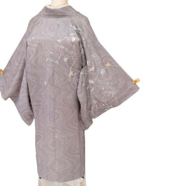 【レンタル】 和装 コート 貸衣装 道中着 絵羽 正絹 紋紗 手刺繍 フォーマル カジュアル サルトリイバラ 紫 Ｍサイズ 送料無料 一部地域を除く  co0005身長１５８cm前後の方の膝下丈（七分丈）です。Ｍサイズ着丈：１０２cm裄：６...