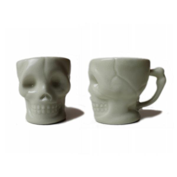 ■RED TAiL初の陶器(CERAMiC)アイテム。■BLACKBOOTS CERAMiCSとRED TAiLのコラボアイテムになります。【Miyagawa Speaks】1940年代50年代ごろ日本から海外に輸出されていた様々な形状の髑...