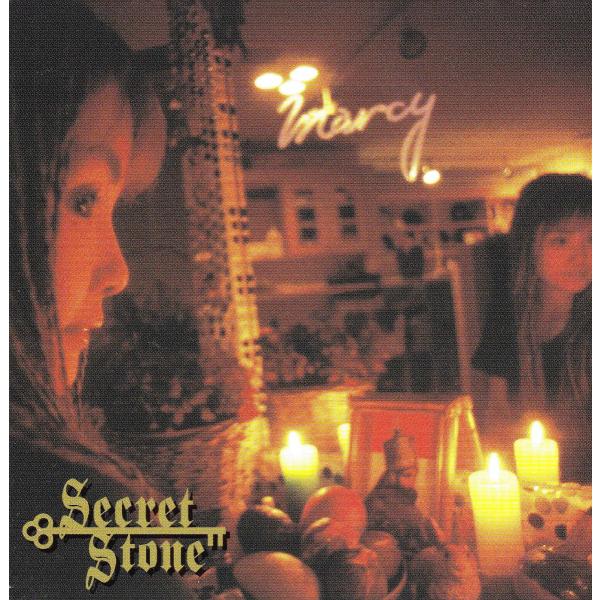 マーシーのスウィートでフルーティなラヴァーズロック。Gee 2wo(元ＲＣサクセション)全面サポートによるハイ・グレードなトラックも豪華！"Beautiful Life"(原曲Ace Of Base)オリジナル日本語ヴァージョン、"Time...