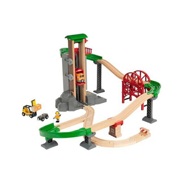 積み上げて組み立てるおもちゃには、スリル満点の楽しさがあります。 ウェアハウスレールセットはその可能性と魅力を引き出します。 スタッキングブリッジやカーブ、坂レールを使って、ウェアハウスの最上部まで組み立てましょう。 ワゴンごとリフトで上ま...