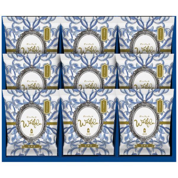 ドイツ風の堅焼きワッフルに、ミルククリームを挟んだ洋風焼き菓子です。さっくりとした口当たりをお楽しみ下さい。箱サイズ：26.5×5×22.6cm現品サイズ・内容：ヴァッフェル9枚重量：472g製造生産地：日本製賞味期間：製造日より常温約15...