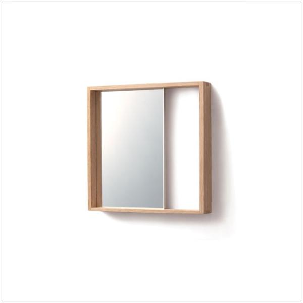 【 商品の大きさ / SIZE 】幅 30 , 奥行 5 , 高さ 30 cm【 使われている素材 / MATERIAL 】ナラ無垢材　　油 / 石鹸仕上【 商品の特徴 / SPECIFICATION 】油仕上　/天然成分で人体に無害のオイ...