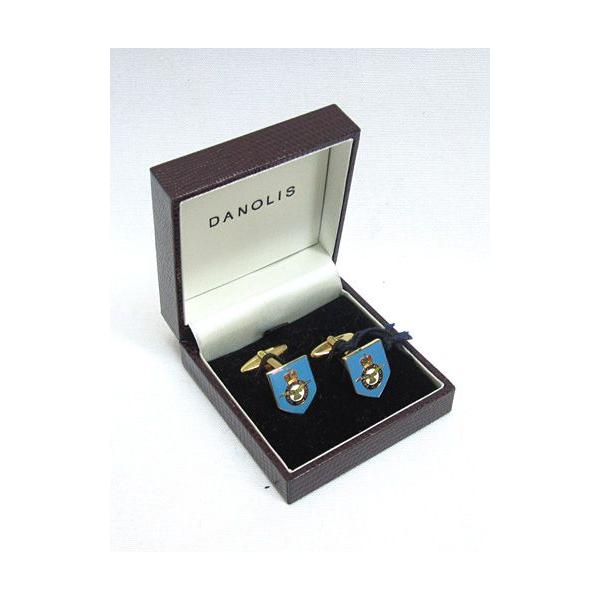1988年創業のイタリアのブランド「ダノリス(DANOLIS)」のカフスボタンです。ダノリスは、2004年の日本上陸以来、カジュアルシャツを中心にセレクトショップ等で展開されています。シャツ・カットソーの専業ブランドらしく、カフリンクスもカ...