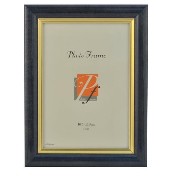 【商品概要】【特長】一般用と絵手紙用の2枚のフェイスカードを添付【収納サイズ】149×107mm【本体サイズ】182×138×20mm／重量268g【材質】枠：天然木／窓：ガラス【仕様】脚付き【商品説明】【商品詳細】ブランド：サクラクレパス...