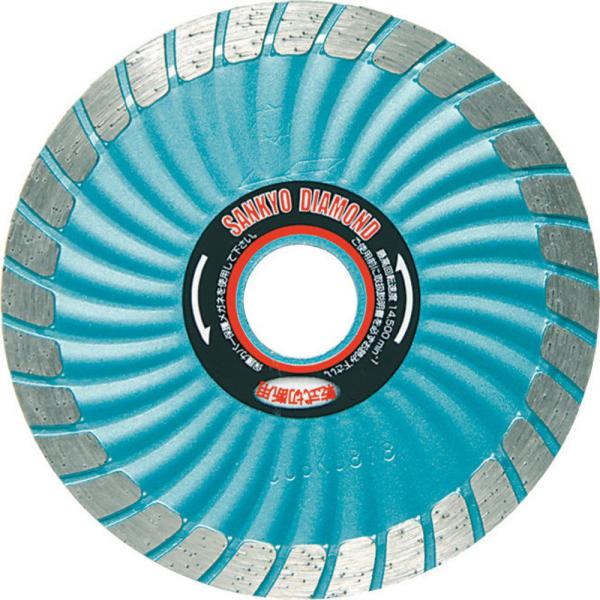 【商品概要】外径×刃厚×穴径（mm）:125×2.2×22.0チップ高さ（mm）:8最高使用回転数（rpm）:12200付属リング穴径（mm）:20乾式【商品説明】【商品詳細】ブランド：三京ダイヤモンド工業(Sankyo Diamond I...