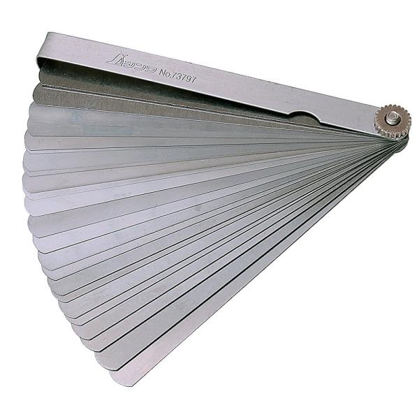 【商品概要】製品サイズ(mm):153mm×13mm×17mm製品重量(g):140gパッケージサイズ(mm):250mm×60mm×20mm材質: 本体:炭素工具鋼【商品説明】【商品詳細】ブランド：シンワ測定(Shinwa Sokutei...