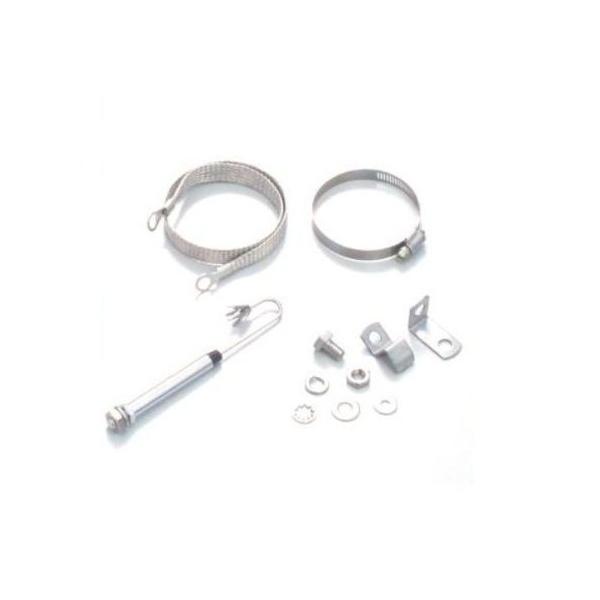 【商品概要】空中放電で静電気を除去、通常マフラー内は、静電気が帯電しています。○マフラー内は排気ガスが高速に流れるため常に静電気が発生しています。○マフラー内に静電気が帯電することで排気ガスに粘性が生じ、排気抵抗が起きています。○静電気の帯...