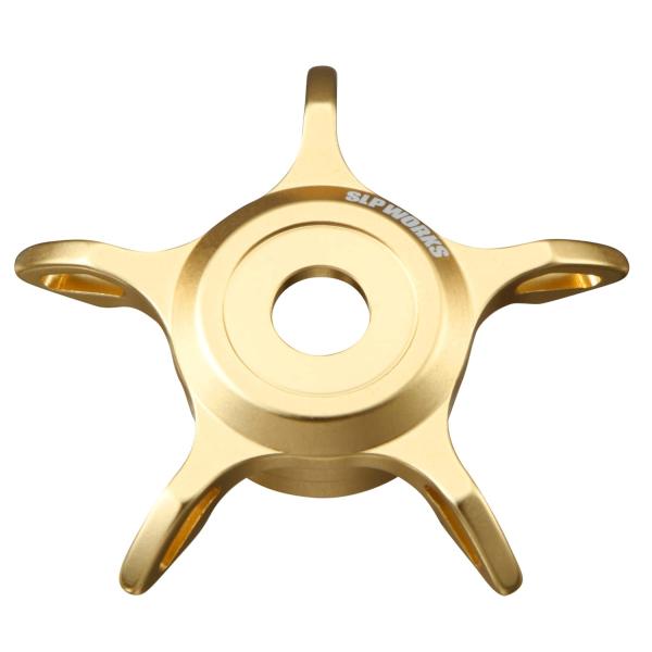 【商品概要】カラー:ゴールド直径:54mm / 自重:9gキット内容:スタードラグ×1、取扱説明書在中アルミマシンカット (MC)仕様 / 左右共用仕様対応機種:STEEZシリーズ / ZILLIONシリーズ / ALPHASシリーズ / ...