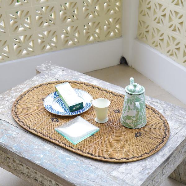 リビングマット楕円形Lサイズ (MAT176) Rosily(ロージリー) バリ島 アタかご雑貨 ランチョンマット キッチンマット 玄関マットバリ島のアタバッグ・アタランチョンマット・アタバスケット等を販売しているRosily（ロージリー）...