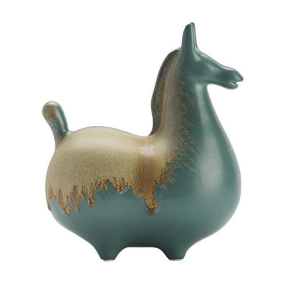 【発売日：2025年12月02日】馬の置物は、小型・軽量・上質な仕上がりで、ご家庭やオフィスの装飾に最適です。馬像の美しさを他の人と共有し、贈り物としてプレゼントしましょう。 新築祝い、オフィスのインテリア、リビングルームや寝室の装飾の強化...