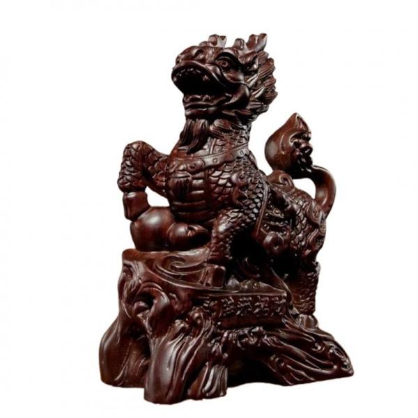 【発売日：2025年12月09日】適用場所リビング、プライベートルーム、寝室、オフィス、カフェ、ホテル、デスクトップ、窓辺、車の装飾、または玄関にも置きます原木が割れにくく、変形しにくく、加工しやすく、彫刻もしやすいです。キメがはっきりして...