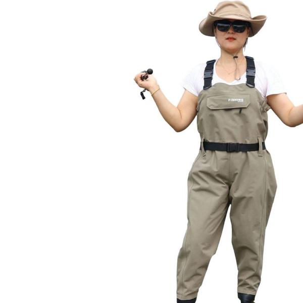 【発売日：2026年01月27日】前面にポケットがあります。【滑り止め効果】靴底はラジアルソールタイプを採用し、深溝の防滑デザインでグリップ力が強く、泥沼や濡れた岩場でも安定的に歩行・作業ができます。PVCブーツは耐久性に富み、長期間の使用...