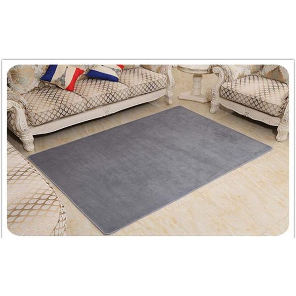 【発売日：2024年06月17日】【暖房・ホットカーペット対応】寒い冬場に暖房器具を併用することで足元がポカポカ。ラグ/カーペットの裏面は不織布なので、暖かさが優しく伝わり、フローリングなどの床面を細かいキズから保護します。【家族時代】あな...