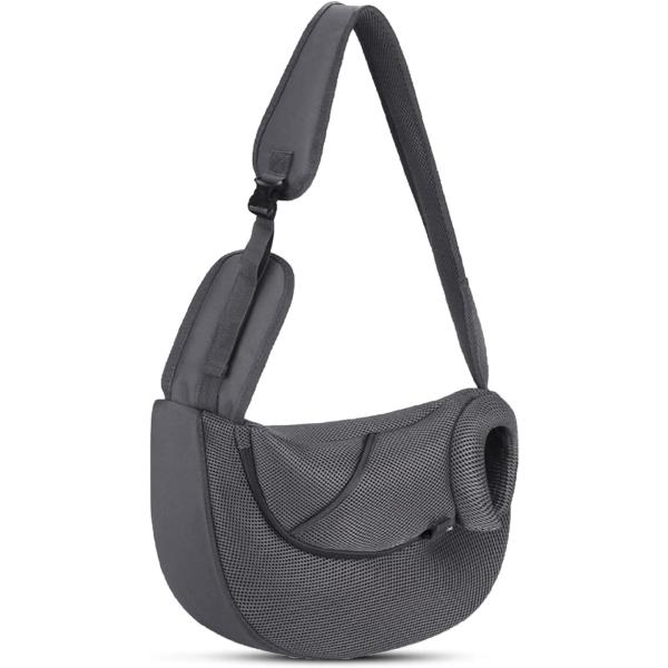 【発売日：2024年07月02日】【飛び出し防止リード・スマホポケット付き】キャリーリュックの中には飛び出し防止リード月期で、少し活発なペットでも安心！またショルダーベルトにスマホポケットを設計されており、とても便利です。これにより、猫、犬...