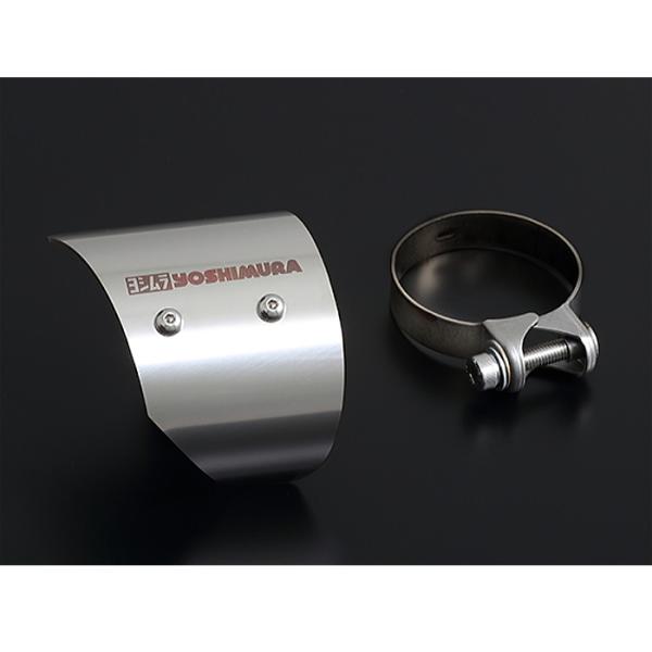 マシンのフォルムを維持し、純正ヒートガードと一体感を持たせる形状のオプションヒートガードは、空力効果とデザインを考慮し設計。ヒートガード本体には、ヨシムラロゴがレーザーマーキングされます。このオプションヒートガードは、R-11、 R-77S...