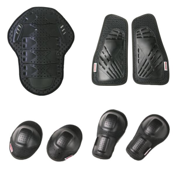 ＜ジャケット挿入タイプ＞装着感とプロテクション性を両立した胸・肩・肘・脊椎(背中)パッドセットウレタンパッドにプラスチックパッドを重ねて装備したプロテクション性重視の胸・肩・肘・脊椎(背中)パッド4点セット。ラフ＆ロードジャケットのパッドポ...