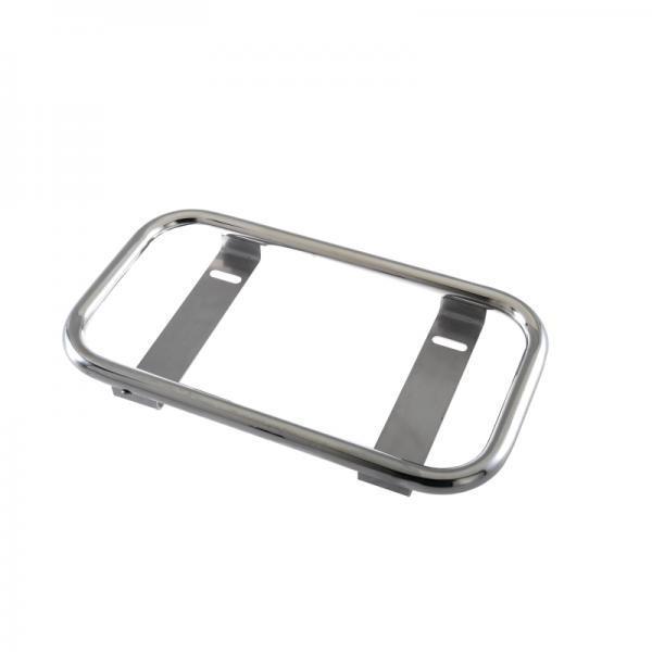 ステンレス製のナンバープレート枠です。ナンバープレートのドレスアップに!2t〜4tトラック用のサイズです。【注意事項】字光式No.プレートは装着不可です。取付けの車種・場所によってはナンバープレート枠が車体に干渉して取り付けできない場合があ...