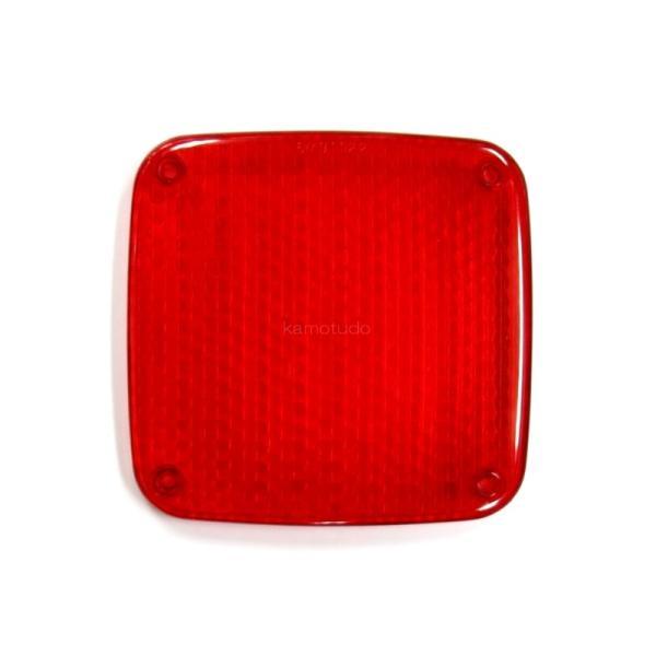 純正テールの補修用レンズです。ご注文時、必ずレンズ刻印とネジ間サイズをご確認下さい。レンズ刻印:IKI(日野4tトラックで黄色レンズに赤い反射板のついたテール用)ネジ間サイズ:ヨコ125mmタテ120mm【注意事項】レンズ刻印・ネジ間サイズ...