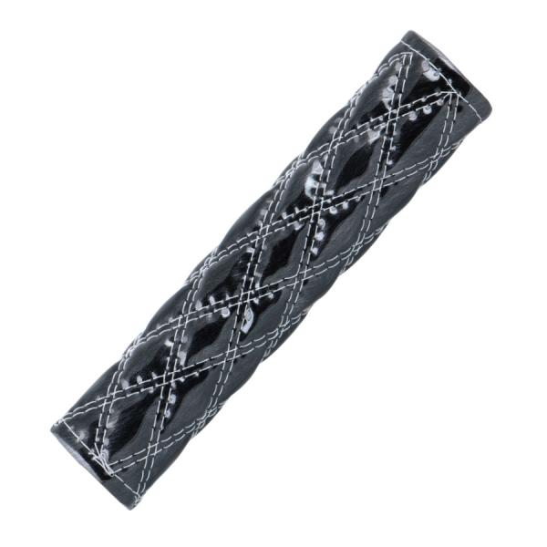 モコモコアシストグリップカバー200ｍｍ マーベリック ブラック 595272ハンドルカバーデザインに合わせてダブルステッチシリーズをラインナップ！見る角度や光の当たり方で糸が光っているかのような表情を演出。長さ:200ｍｍ※25mmΦくら...