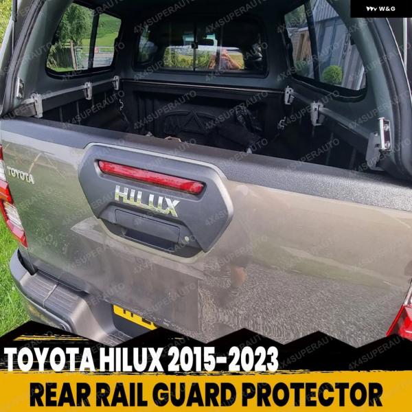 テールゲートカバー トリム トヨタ ハイラックス レボ 2015-2023 テールゲート プロテクター レールガードキャップ ABS リアテールゲートカバー 穴 あけ カスタム パーツ アクセサリーHigh-concerned chemic...