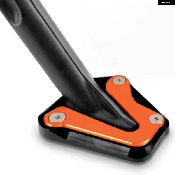 ハスクバーナ SVARTPILEN 801 2024 2025 サイド スタンド 引伸サイド スタンド キック スタンド フット パッド オートバイ アクセサリー SVARTPILEN801 カスタム パーツ アクセサリーHigh-conc...