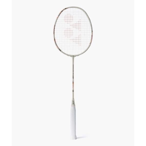 商品にはガットは張ってありません。ガット張り希望のお客様はストリングコーナーから希望のストリング、カラー、テンションをお選び頂きご購入ください。品番　2NF-700GNANOFLARE700 ゲームカラー　ライトベージュ商品説明【テクノロジ...