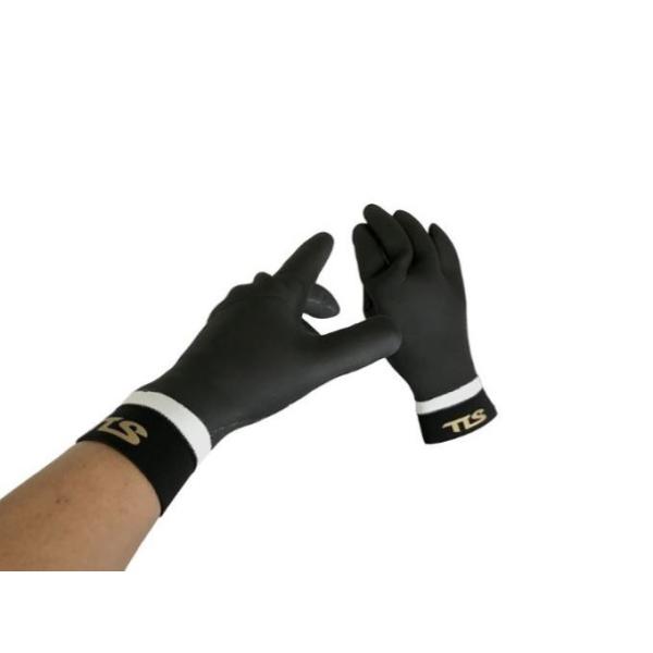 TOOLS A-MAX GLOVES 2ｍｍ サーフグローブ【TLS A-MAX GLOBE SERIES】・手首の内側に止水効果の高いスキン生地を採用・保温性の高い起毛素材裏地・TLSオリジナルロゴ・エコパッケージ防寒対策と運動性能にこだ...