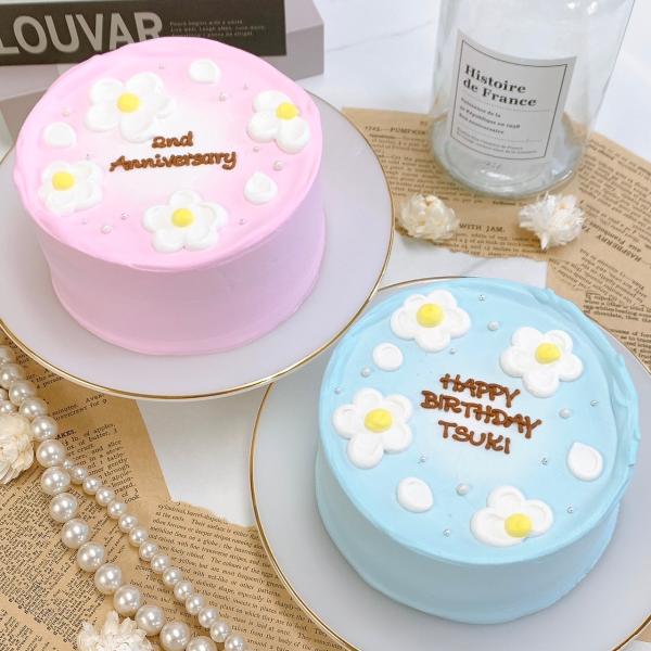 ■春風フラワーセンイルケーキ 4号お好きな色とメッセージでお作りします♪誕生日や記念日などのお祝いにおすすめのかわいいケーキです♪お好きなメッセージを20文字以内（漢字不可）でお入れいたします。中には甘酸っぱいいちごジャムがサンドしてありま...