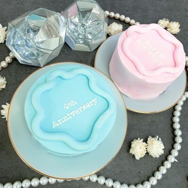 ■優しい色味のシンプルセンイルケーキ　3号お好きな色とメッセージでお作りします♪誕生日や記念日などのお祝いにおすすめのかわいいケーキです♪ご希望のメッセージを15文字以内（漢字不可）でお入れできます。※ケーキの中には、甘酸っぱいいちごジャム...